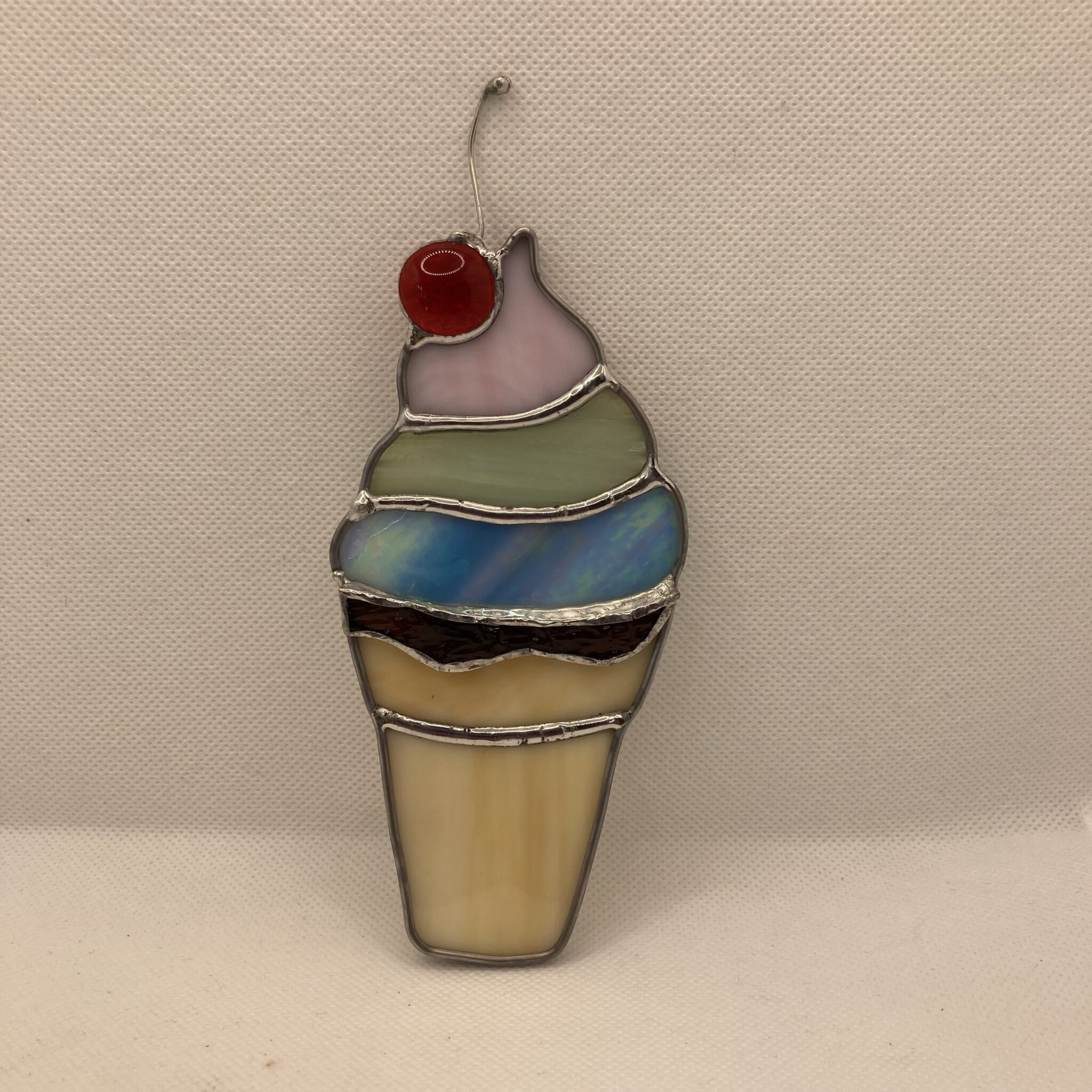 Poppy Glass Studio – Unique stained glass commissions and tutoring